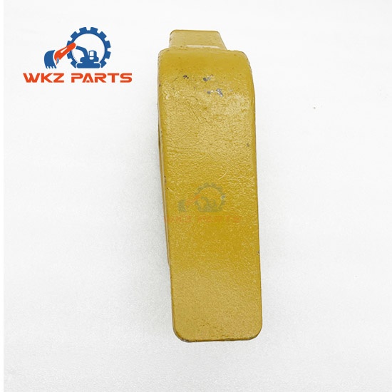 2713-1220 Bucket Tooth Adapter for Doosan Excavator DX300